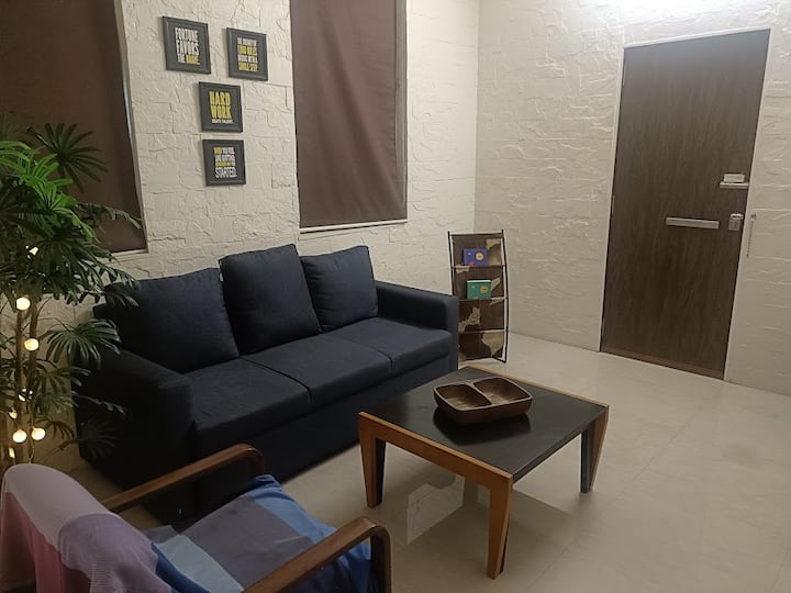 Cool And Awesome Stay - Mumbai