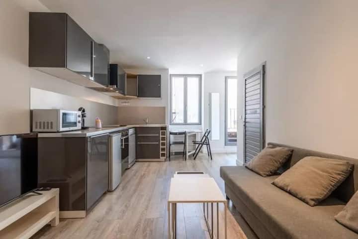Petit Appartement Au Cœur De La Vieille Ville - Annecy