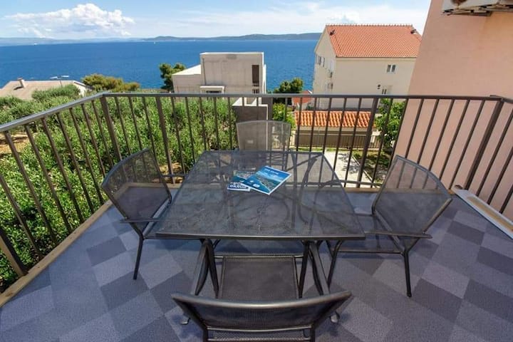 Apartman Franić ČIovo - Okrug Gornji