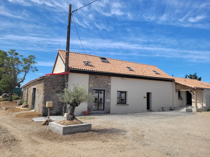 Nusa Dua, Gîte De Charme-15 Pers - Nantes