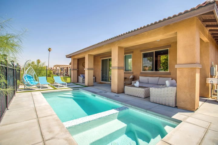 New! Glamorous Golf Getaway W/ Private Pool & Spa - Indio, CA