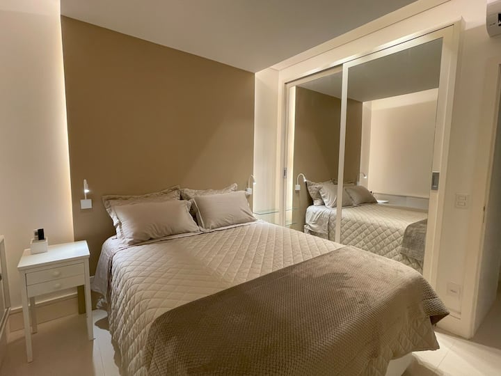 Ipanema Home, 2 Quartos, Estacionamento. - Ipanema