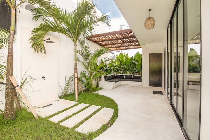 Superb 2br Villa With Ac 5 Mins To Canggu - Canggu