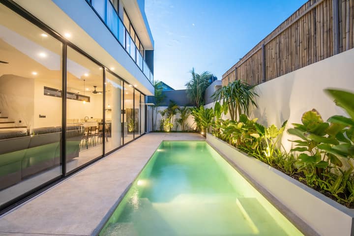 Superb 2br Villa With Ac 5 Mins To Canggu - Bali