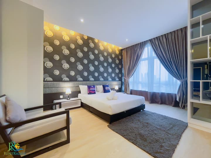 Loki Suite1 • Twin Galaxy @Studio 2pax Nearciq&rts - Johor Bahru