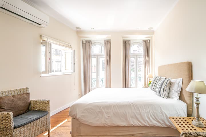 At The Heart Of Lisbon - Lisbon