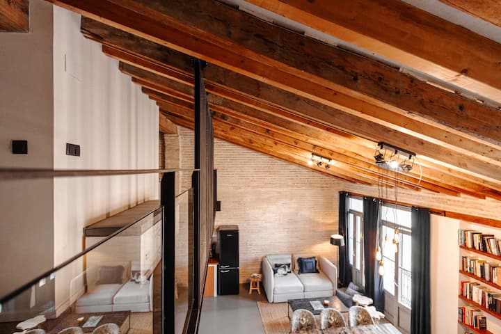Escape To Cabanyal: Apartment Mins From The Beach - Valencia