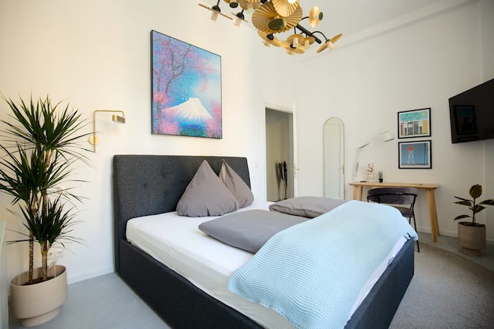 Fujiflat In Schwabing | Home & Business (Vat) - Munich