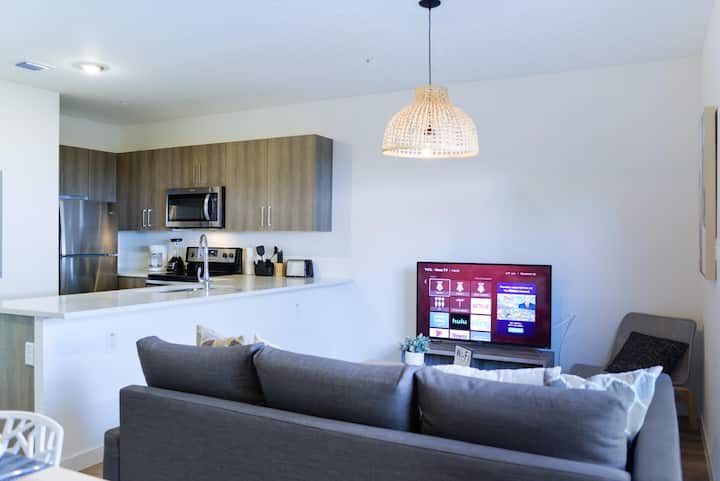 Awesome House 15 Min To Aventura W Free Parking - Miami Gardens, FL