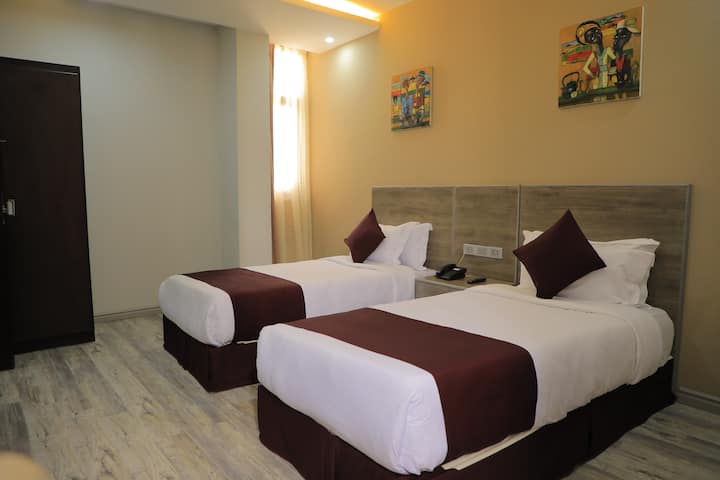 A Neat Place, Prime Location. - Addis Ababa