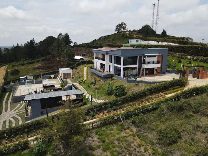Resort De Lujo En La Mesa - Piedecuesta