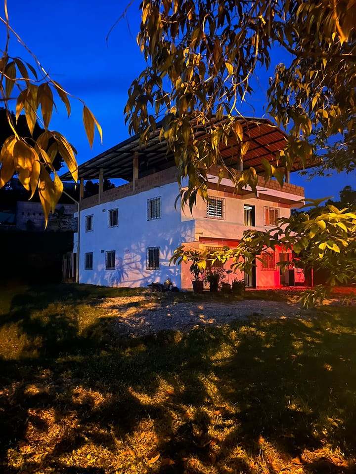 Las 5 Quintas (Acogedora Casa) - San Rafael