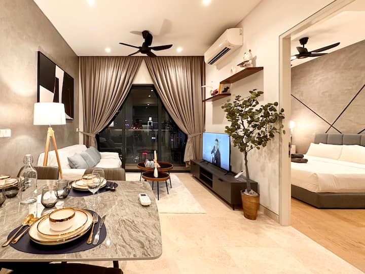 24:highfloor Dual-unit Flat W/ Iconic Kl City View - Bukit Bintang