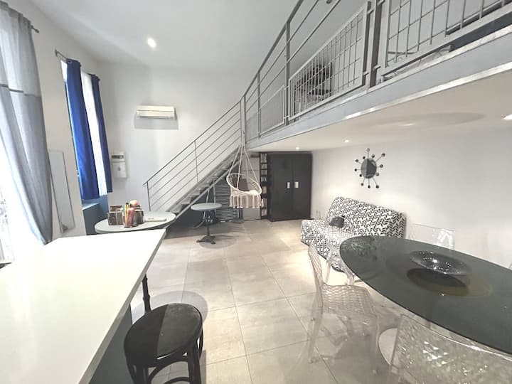 Loft Design Au Port De Nice - Niza