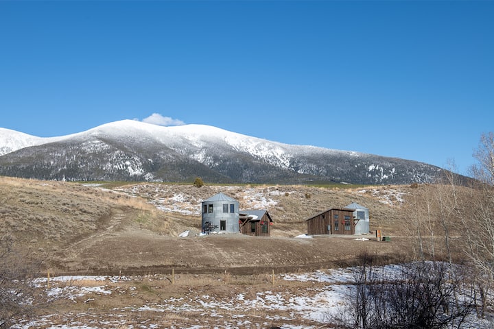 The Mountain Silos (#7) - Montana