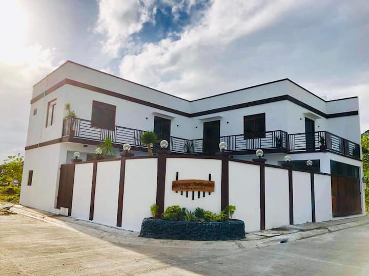 Nirvana Au Pueblo Private Resort - Calamba