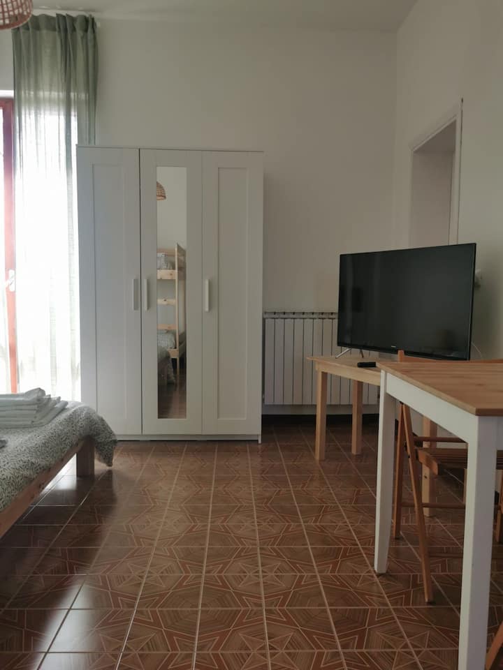 Ananda Balasana Vegan House - Stanza Castello - Provincia di Pesaro e Urbino