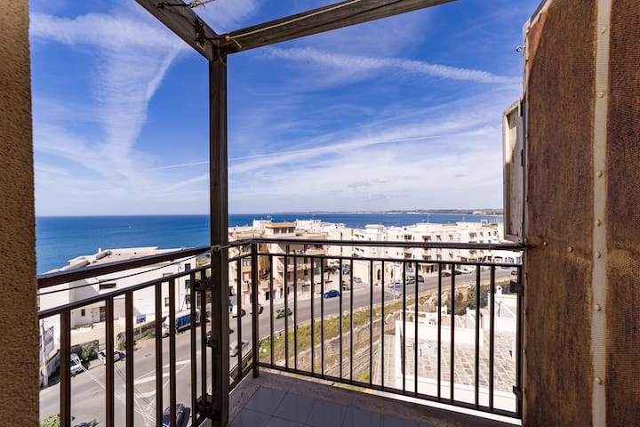 Five Sea View Apartments #2 - Галлиполи