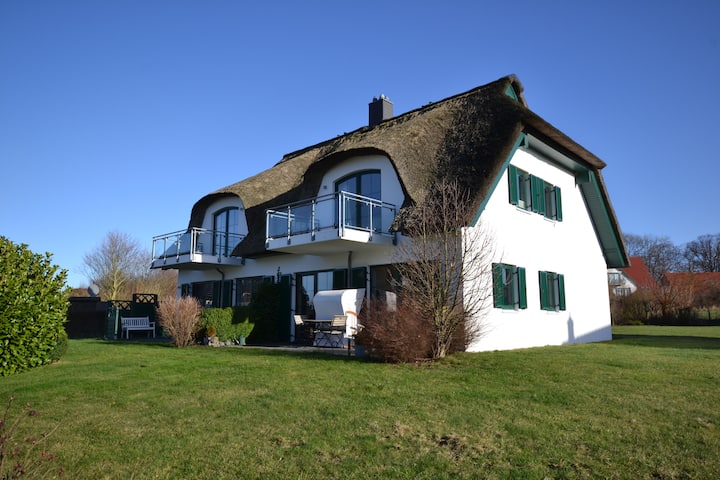 Ferien Am Meer Im Reetdachhaus Mit Sauna - Dassow
