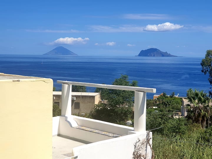 Grande Villa Con Piscina - Lipari