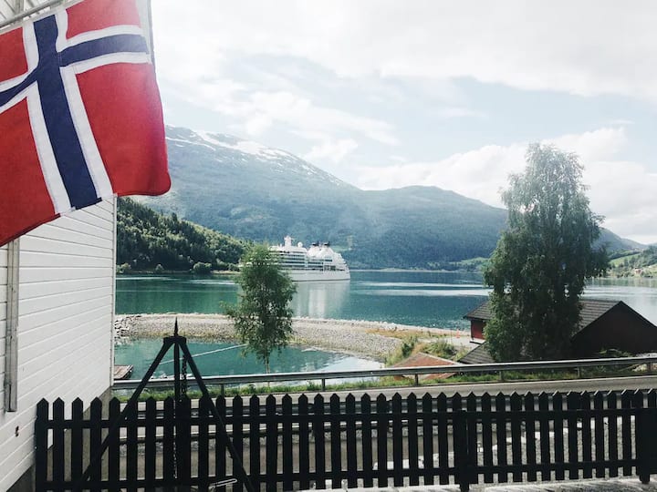 Solstrand - Loen
