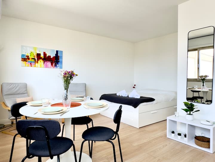 Bm Charmant Studio 2p Courbevoie - Courbevoie