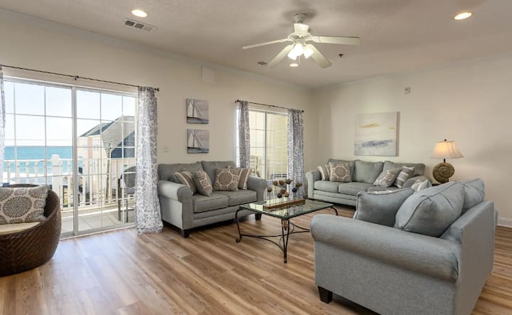 Spacious 5 Br Condo-with Views-cherry Grove 402 - North Myrtle Beach, SC