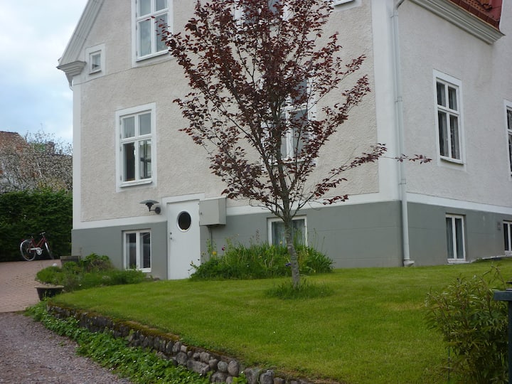 Källarvåning Med Egen Ingång. - Vimmerby