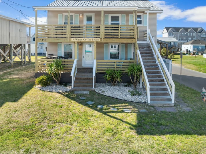 Beach Access And Kayak Launch Just Steps Away! (L) - Carolina Beach, NC