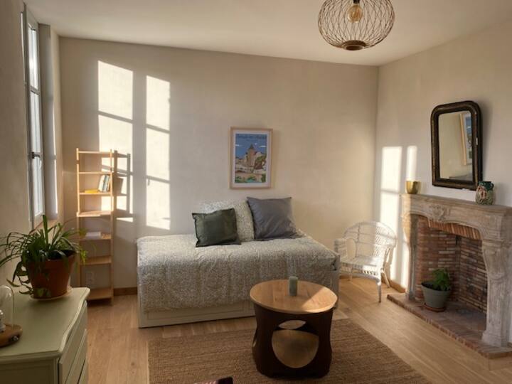 La Tour - Semur-en-Auxois