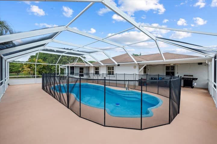 3 Bedroom Pool Home In Psl - Port St. Lucie, FL