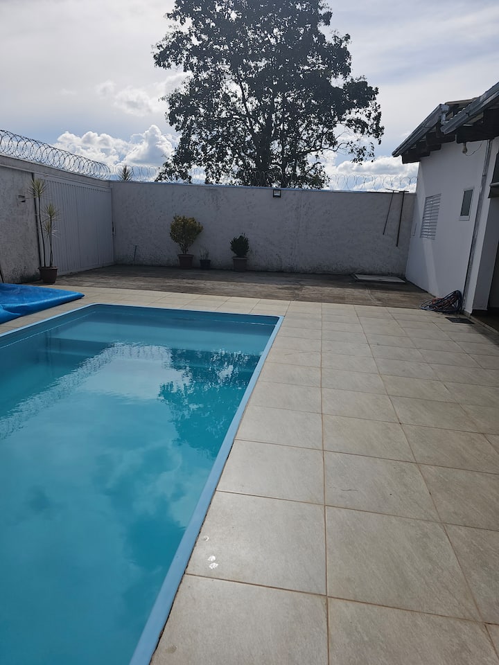 Quiosque Com Piscina Aquecida - Araxá