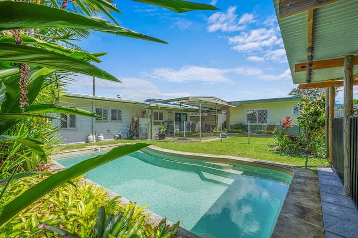 Edge Hill Serenity - Space, Privacy, Outdoors - Cairns