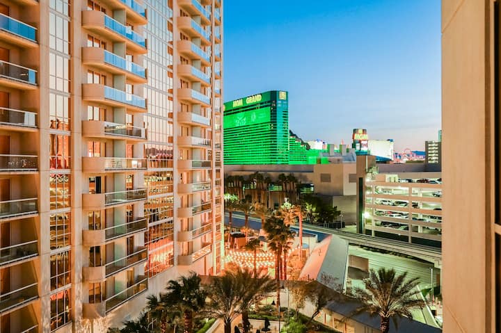Z42x Signature Mgm Studio | No Resort Fee | Pool - 天堂市