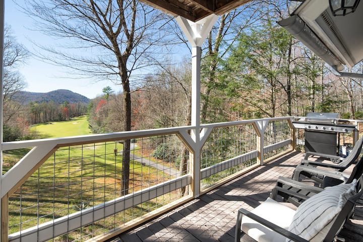 The Bridge House: On 17th Hole, Resort Access! - Cashiers, NC