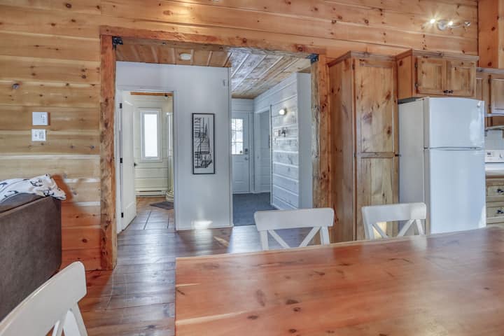 Chalet Le Cozy, Spa Et Sauna - Saint-Donat