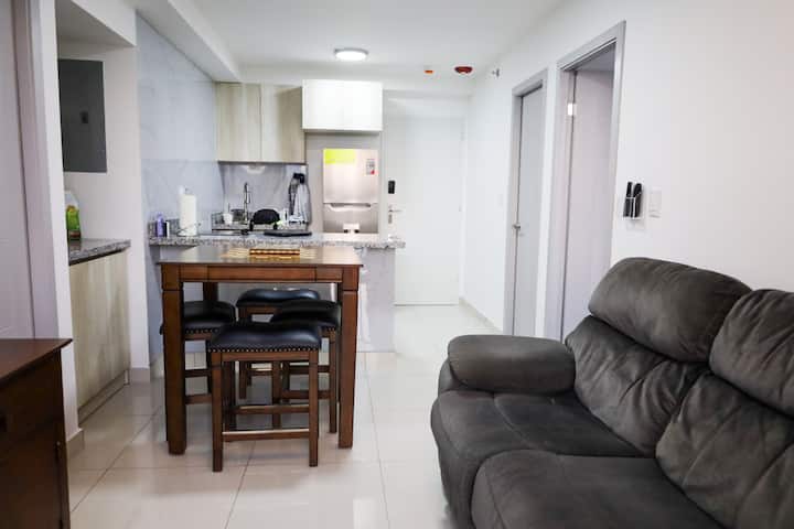 Moderno Apto Con Coffee Bar 2 Cuartos 2 Baños - Tegucigalpa