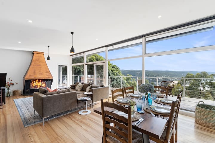 St John, Exceptional 10/10 - Lorne