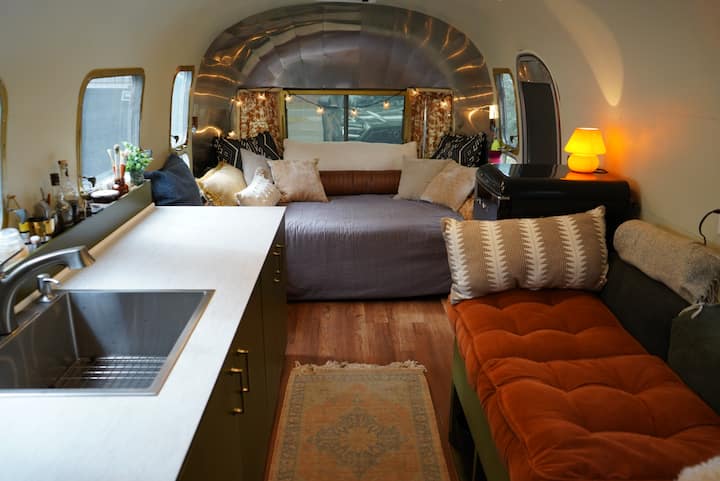 Close To Folly Beach + Downtown Vintage Airstream - Charleston, SC