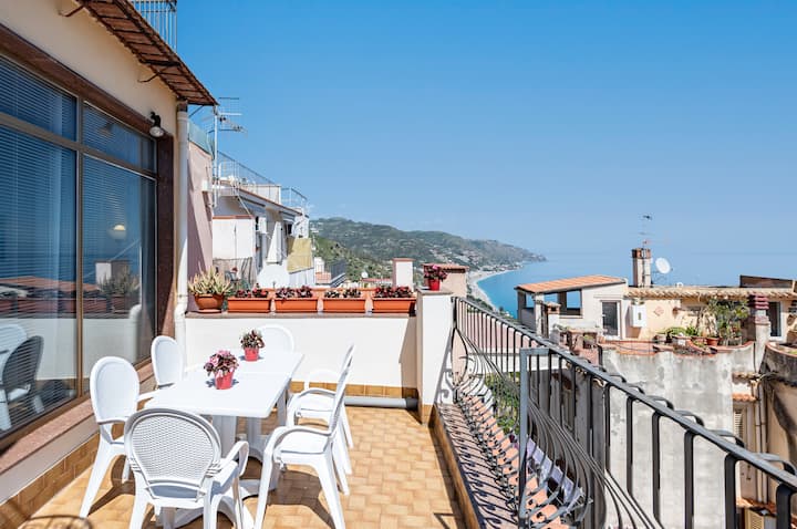 A Look Of Taormina - A Few Steps From The Center - Sant'Alessio Siculo