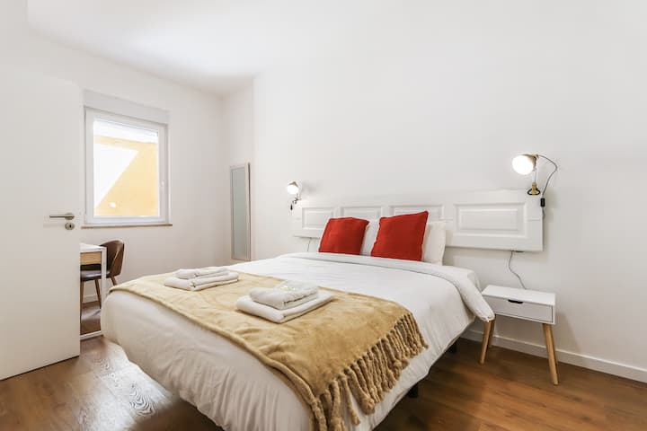 Vita Portucale | Campo De Ourique 88 - 0d - Portela