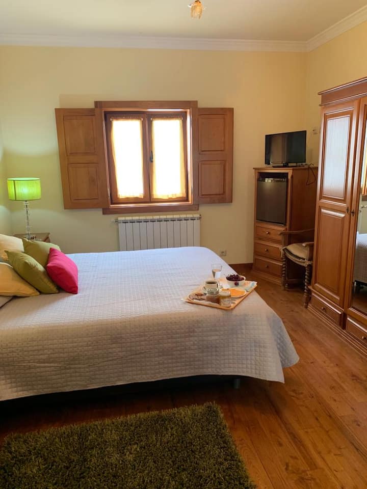 Solar De Rabal Tursimo Rural_violetas - Bragança