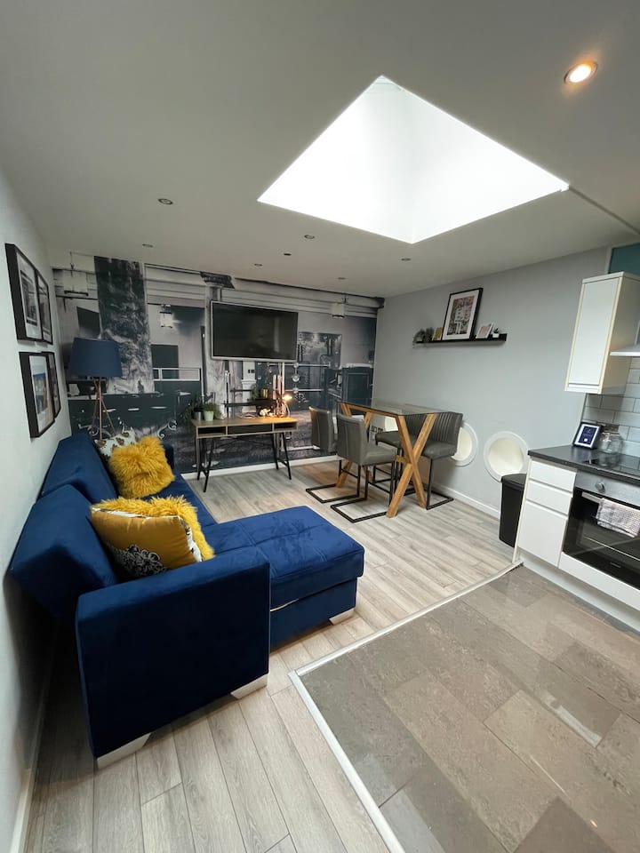 2 Bed Apartment | Liverpool City Centre | 6 Guest - Liverpool