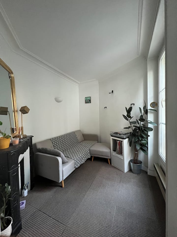 Appartement Calme, Lumineux Et Bien Desservit - Neuilly-sur-Seine