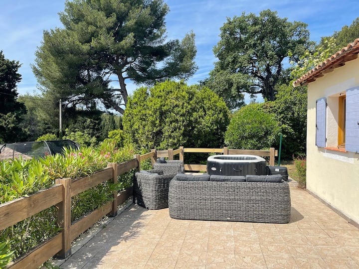Maison Spacieuse Avec Grande Terrasse - Aubagne