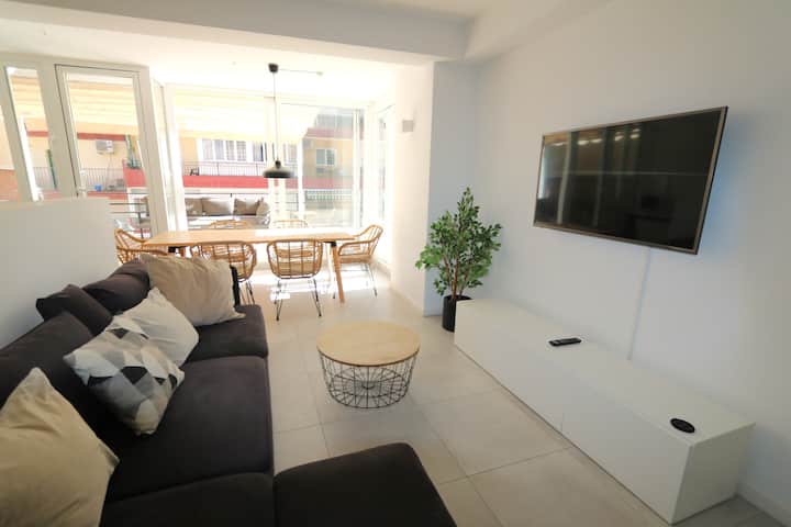 Central Three Bedroom Apartment. - Fuengirola