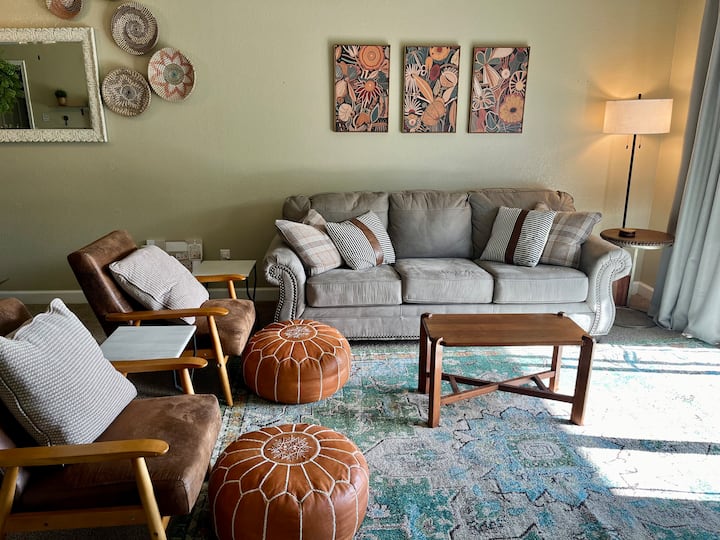 2br/2ba Cozy Boho Branson Condo - Branson, MO