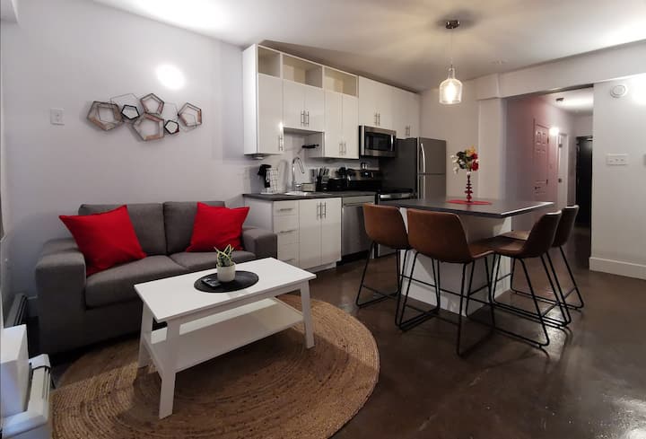 Cameo Suites - Three Bedroom 303 - Halifax, NS, Canada