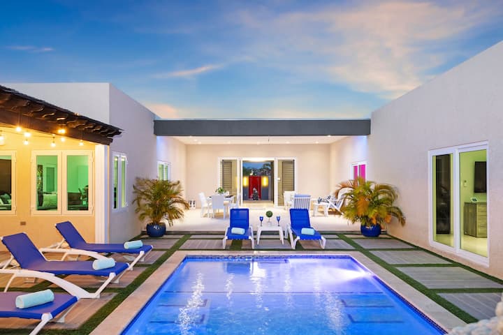 New 5br5ba W/private Pool ~ Puttputt ~ Close2beach - Aruba