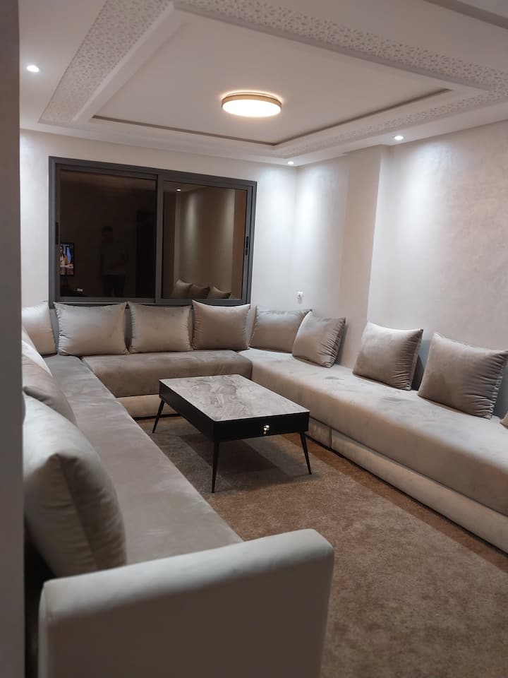 Logement éLégant Et Bien Situé - Agadir
